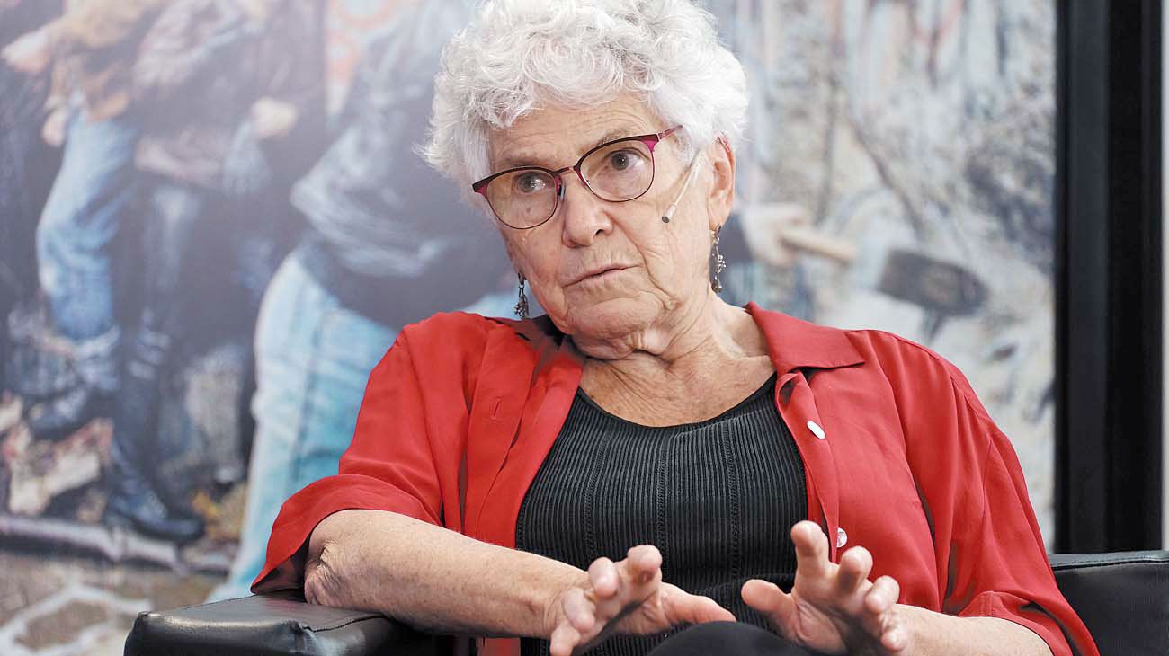 Elizabeth Jelin : “Quebremos los binarismos, el blanco y negro, el ...