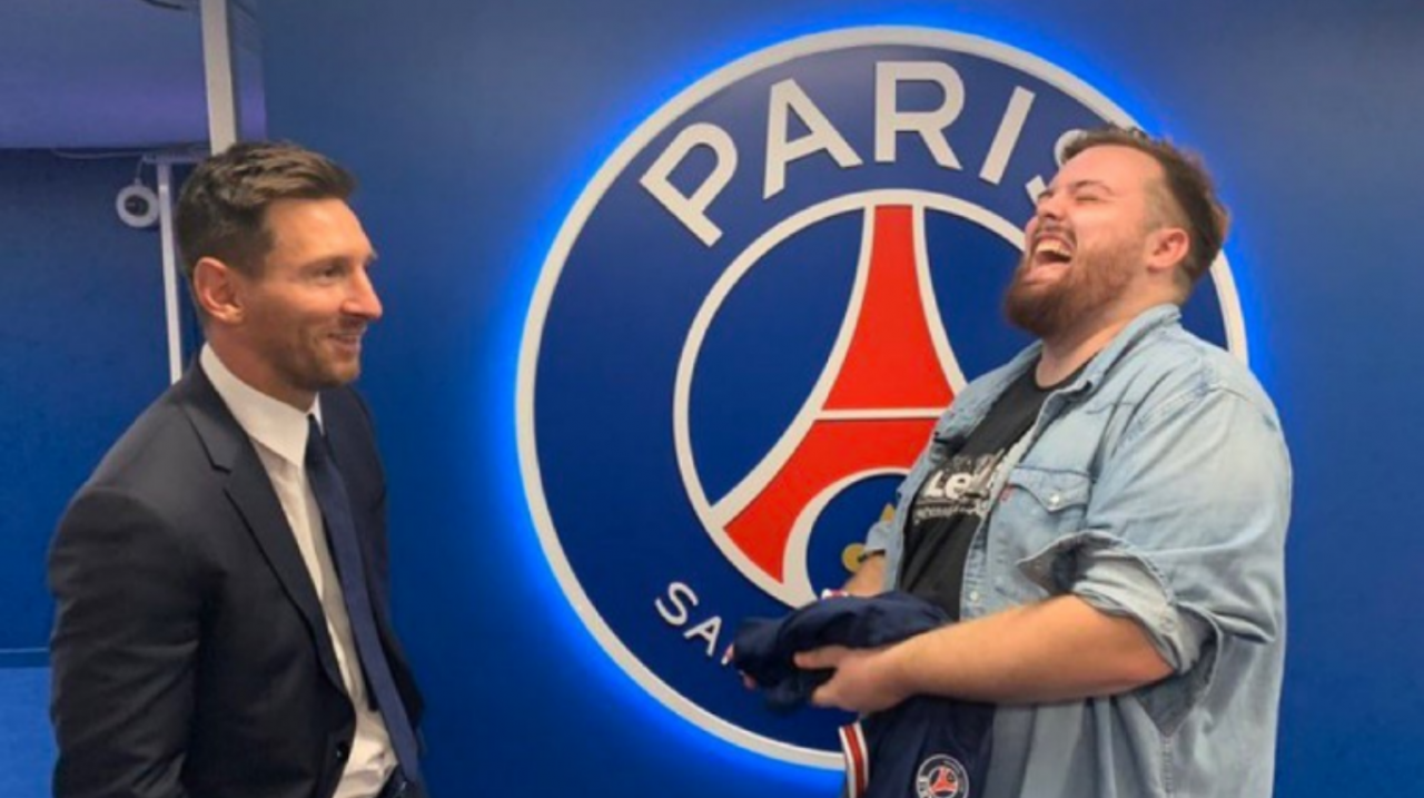 Ibai Llanos se reunió con Lionel Messi y se llevó un épico regalo
