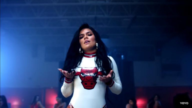 Karol G y sus radicales cambios de look en el tiempo