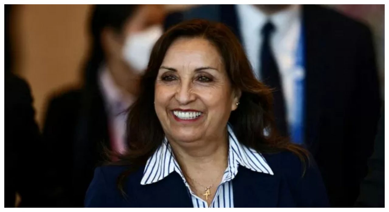 Perú tiene la primera presidenta mujer de la historia