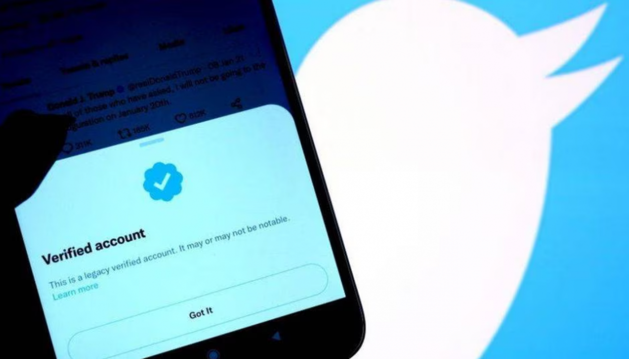 Twitter: Cómo recuperar el tilde azul