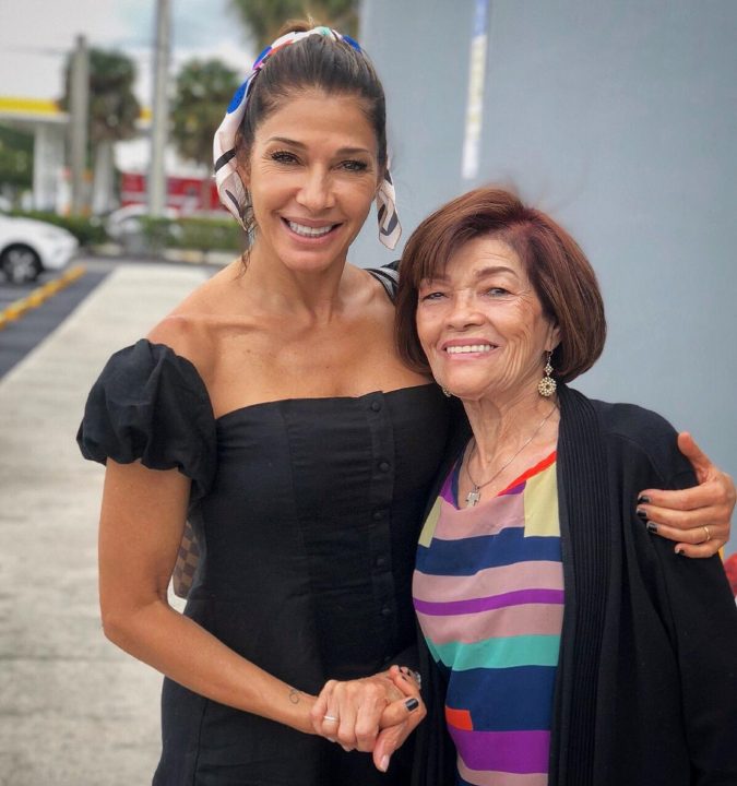 El emotivo reencuentro de Catherine Fulop y su madre luego de 5 años ...