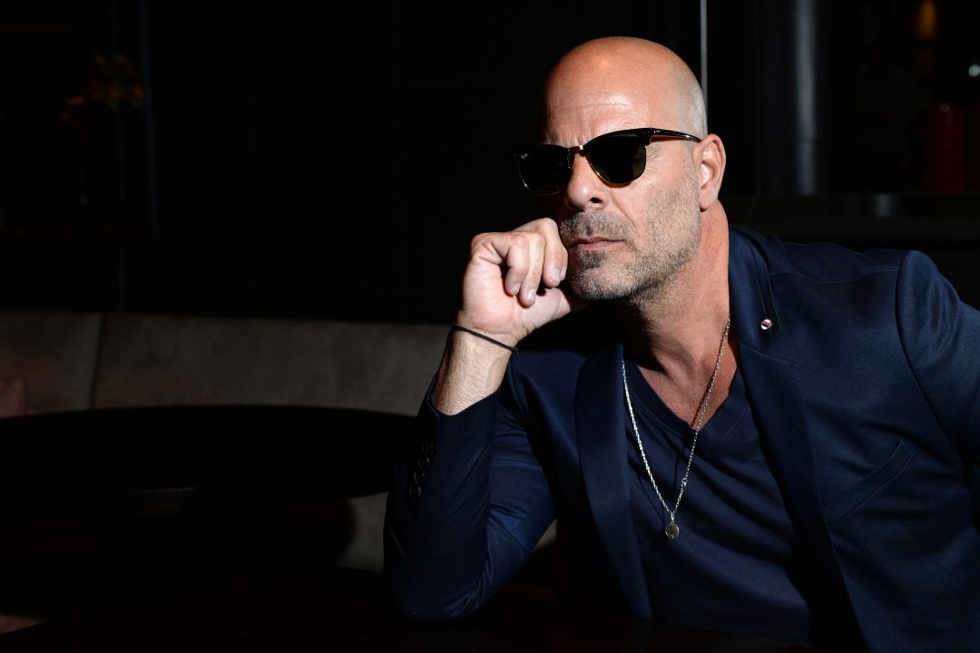 Pablo Perillo, el doble de Bruce Willis, reveló datos desconocidos de ...